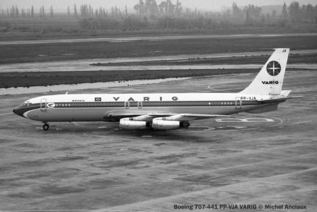 Varig 707 January 1979 Palermo Boeing 707 323C Varig Cargo