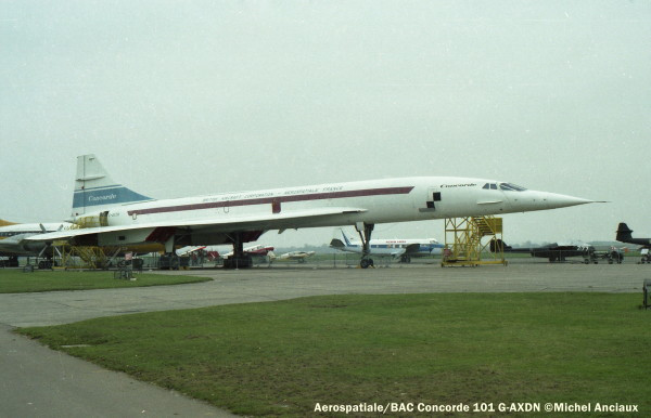 Primer vuelo comercial del Concorde First commercial flight of Concorde ...