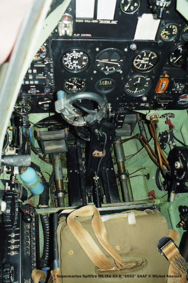 img1867 Supermarine Spitfire Mk-IXe AX-K »5553» SAAF © Michel Anciaux ...