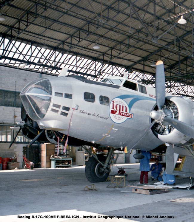 img421-boeing-b-17g-100ve-f-beea-ign-institut-geographique-national