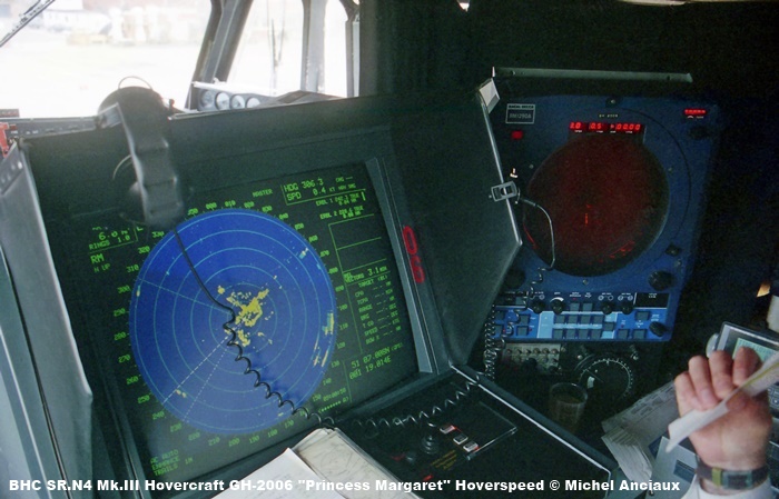 Entre aeronave y nave: el British Hovercraft Corporation SR.N4 Mk.III ...