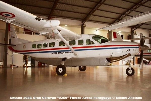 Visitas al Grupo Aerotáctico de la Fuerza Aérea Paraguaya – Visits to ...